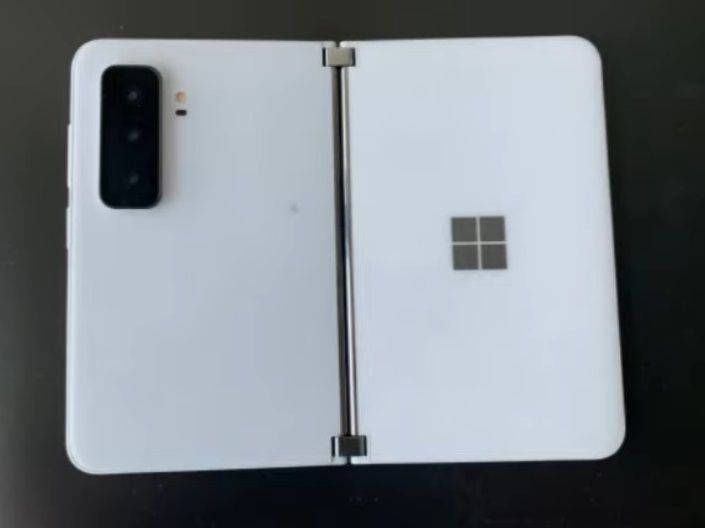Alleged Microsoft Surface Duo 2 photos point to triple-camera setup ...