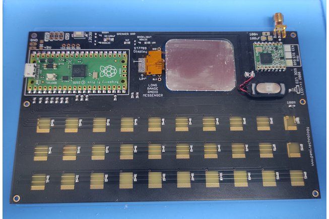 Raspberry Pi Pico Powers Armachat Touch Doomsday Computer | Tom's Hardware