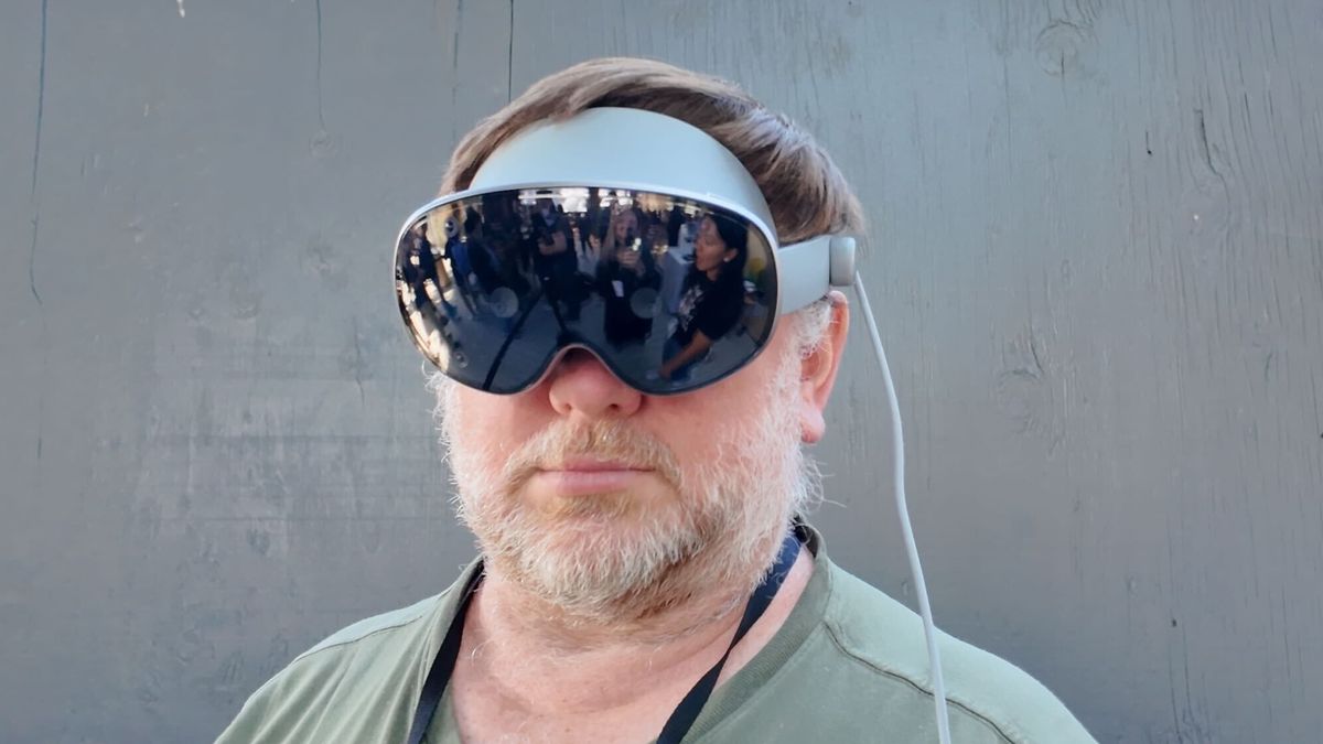 I tried out Samsung’s Project Moohan headset — Android XR won me over ...