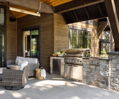 5 outdoor kitchen decor ideas for a personality-filled space | Homes ...