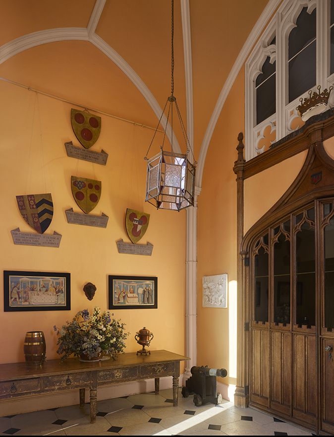 Powderham: The Devonshire castle that's been in the same family for 600 ...