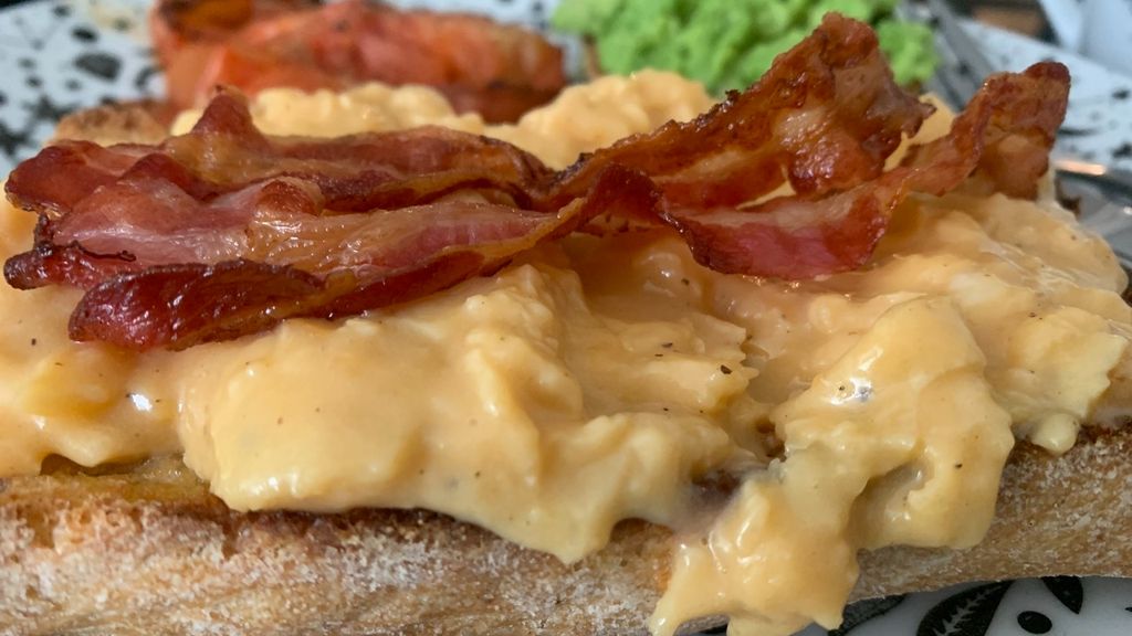 I tried air-frying bacon and it's changed my breakfast habits for good ...