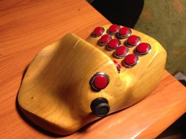 Watch Azeron's awesome monkey-hand gaming keypad get made, by human ...