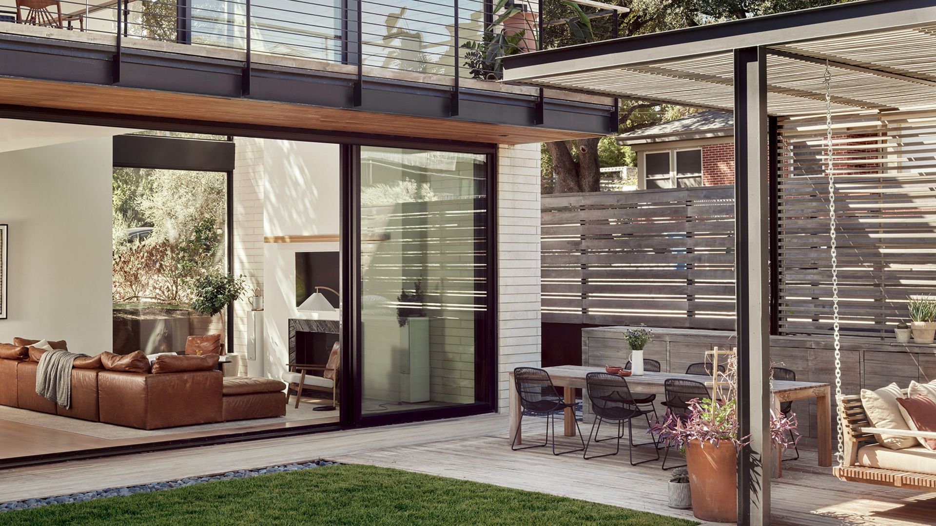 What to Put in Your Sun Trap: 5 Ideas for the Sunniest Spots | Livingetc