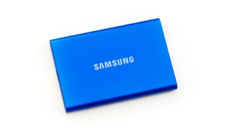 Samsung T7 Portable SSD Review: Colorful and Secure Storage | Tom's ...