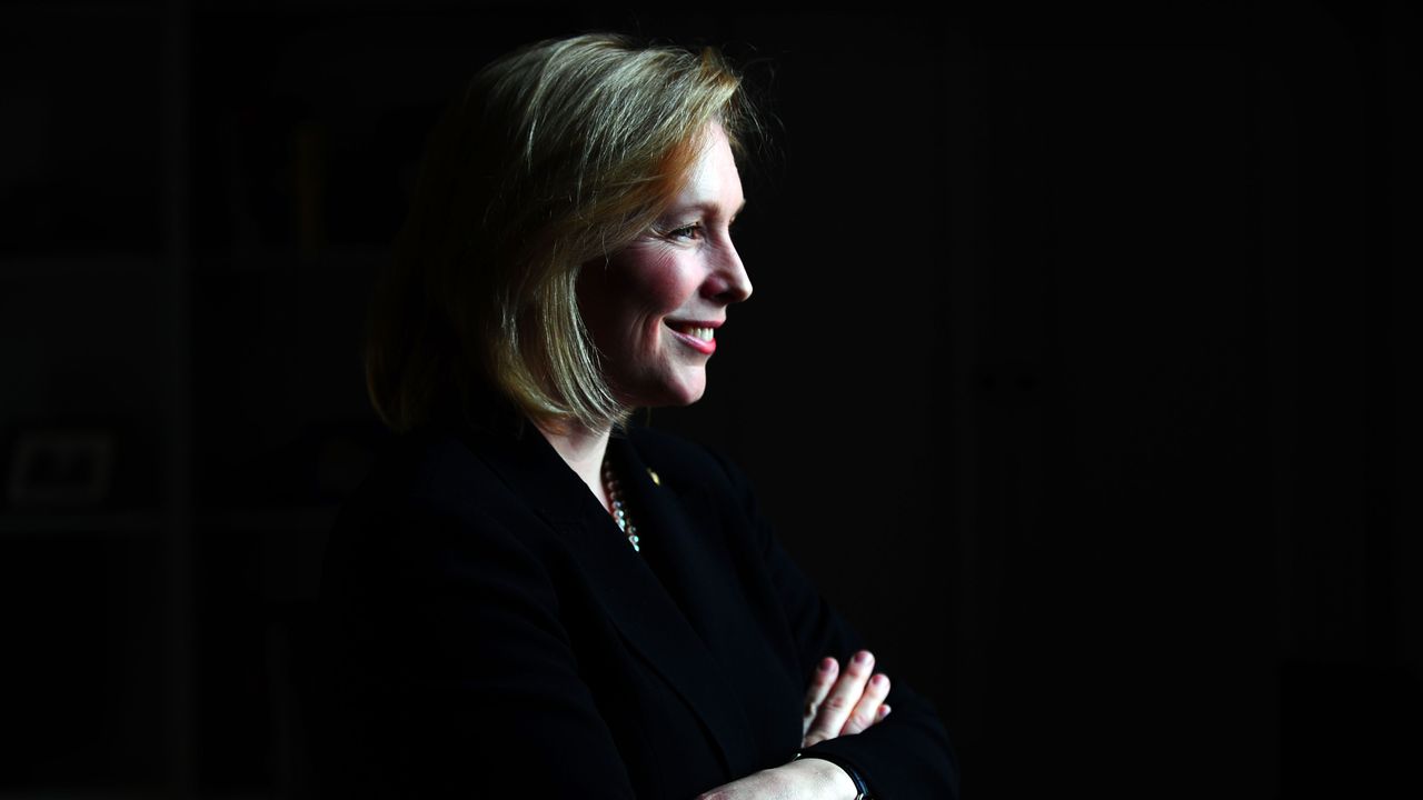 Who Is Kirsten Gillibrand's Husband, John Gillibrand? He's a British ...