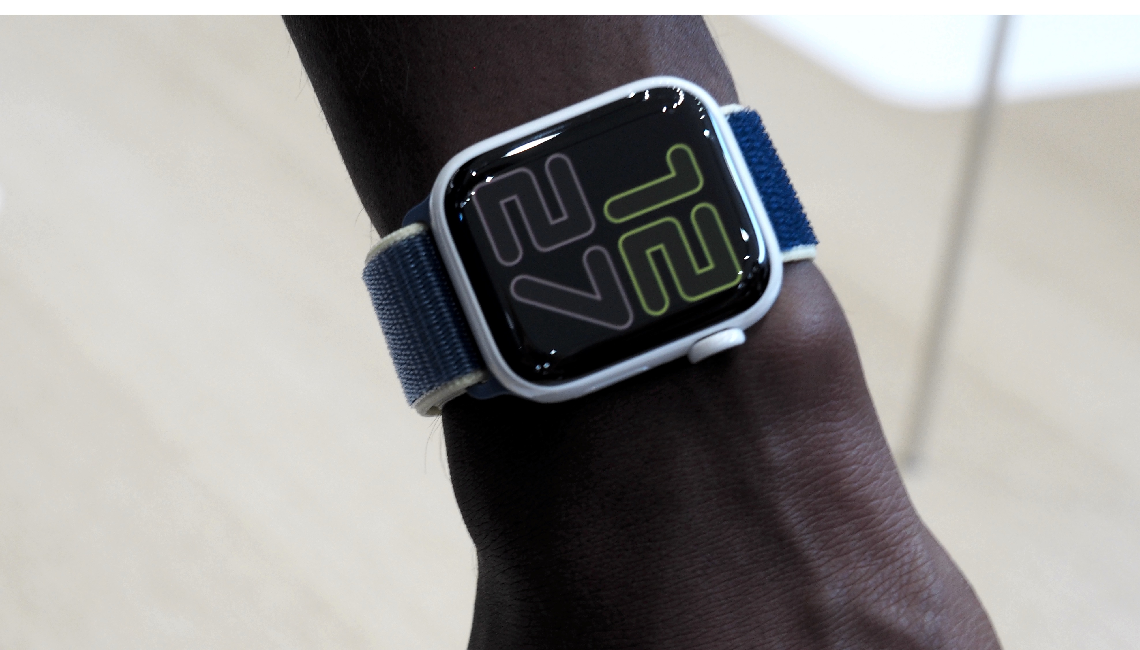 Apple Watch Series 5 Hands-on Review – Tom’s Guide | yeoys.com