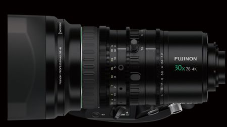 The new Samyang x Schnieder-Kreuznach zoom lens goes on display at The ...