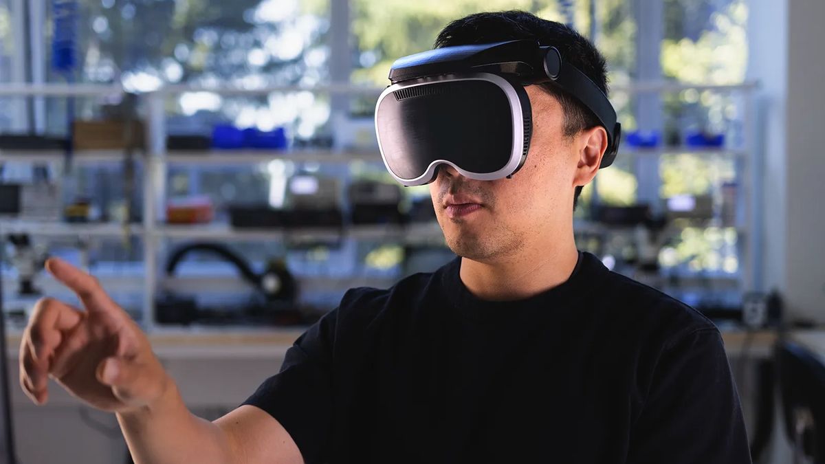 Meta's Tiramisu and Boba prototype headsets deliver hyperrealistic VR ...
