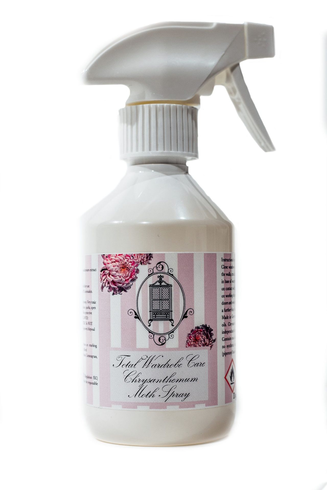 A comprehensive guide on how to get rid of moths using natural products ...