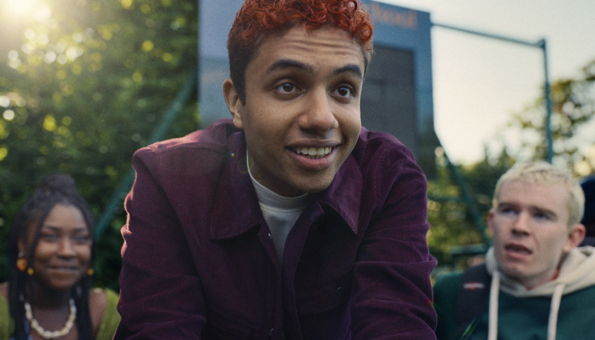 Everything Now cast: who's who in the young adult series | What to Watch