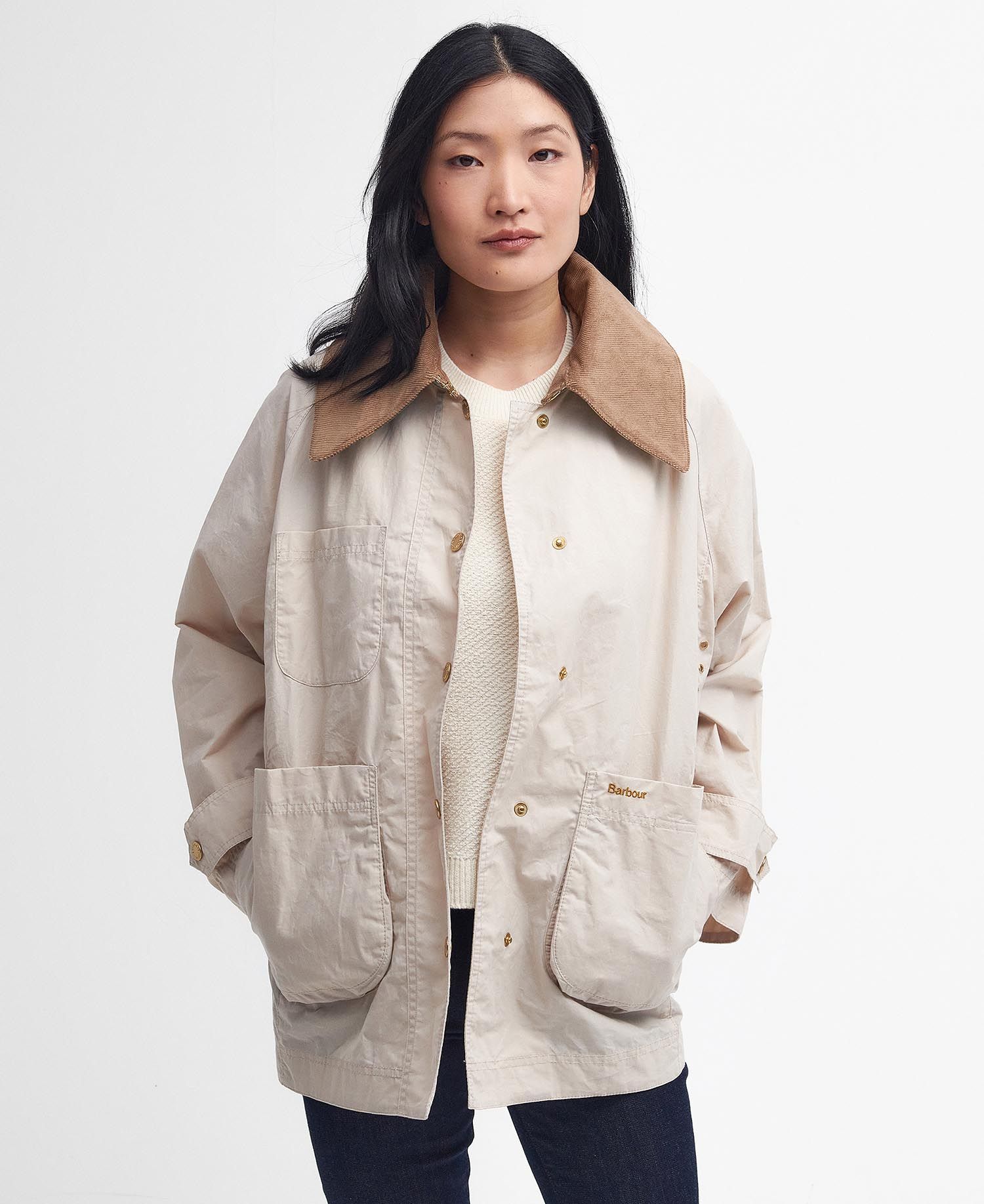 Rich-Looking and So Chic, the Canvas Jacket Trend Is Taking Over | Who ...