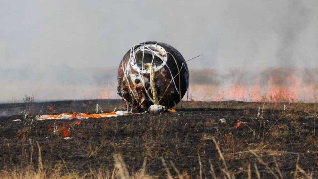 Russian 'Noah's Ark' satellite carrying 75 mice and 1,500 flies lands ...