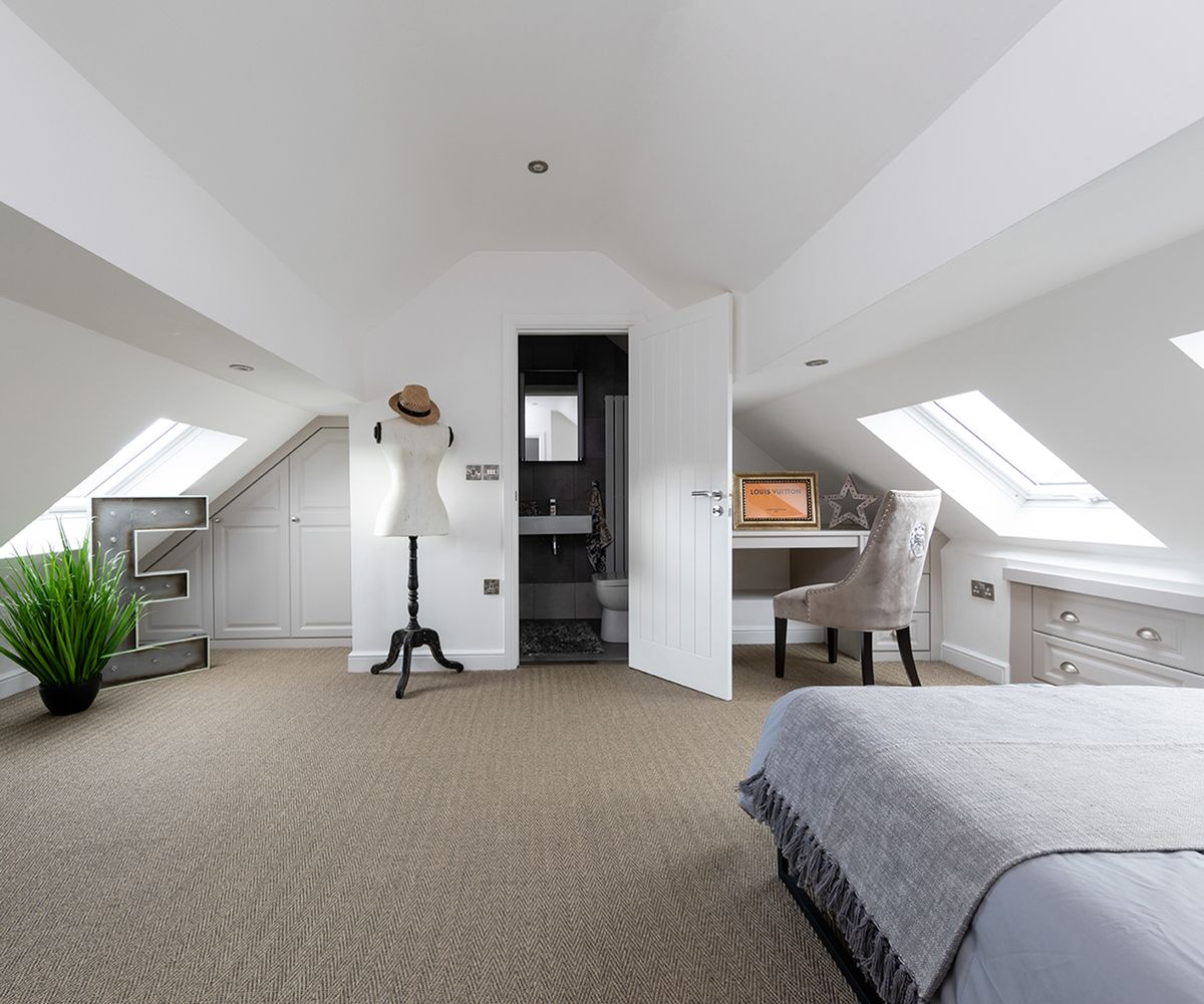 Loft conversion layout ideas to maximise attic space | Homebuilding