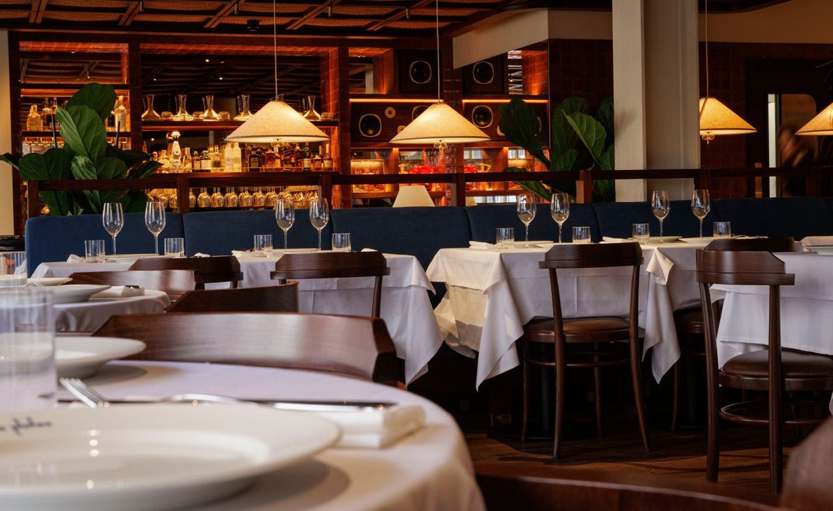 Maza restaurant review: a slice of Athens lands in Mayfair | Wallpaper*