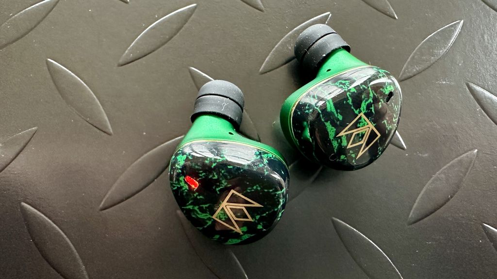 Noble FoKus Rex5 review: well-built true wireless earbuds that err on ...