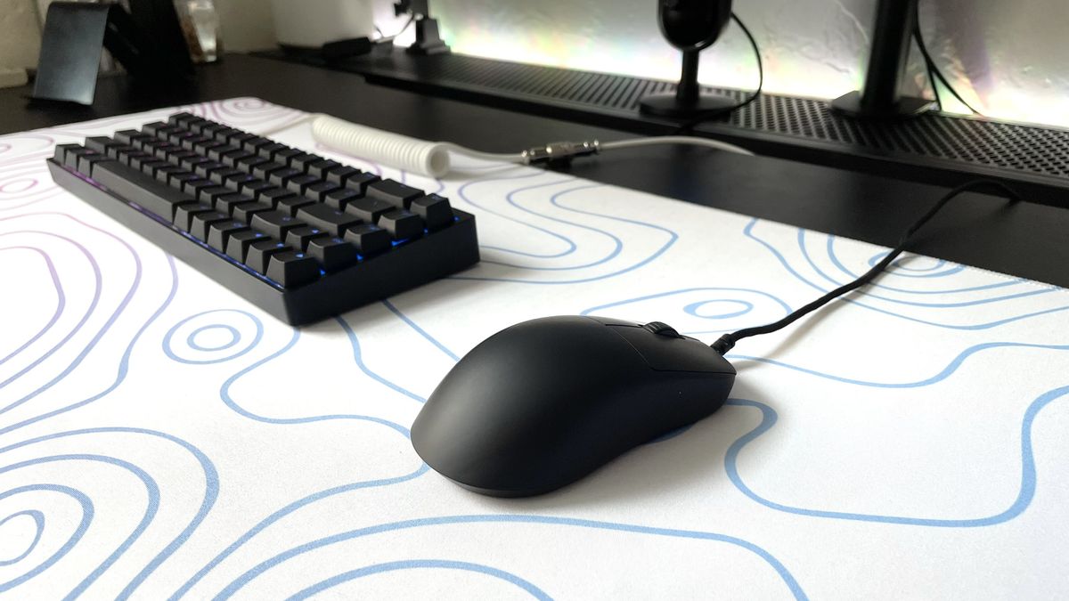 Endgame Gear OP1 8k gaming mouse review: This weightless mouse is too ...