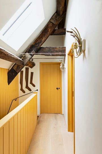 Decorating with yellow: 20 ways to use this sunshine shade | Homes and ...