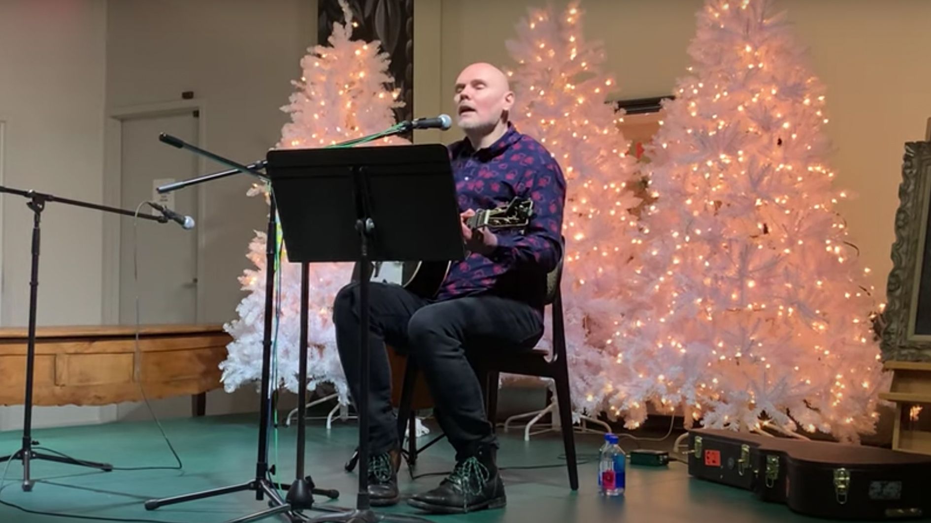 Watch Billy Corgan pay tribute to his father with a set of Christmas ...