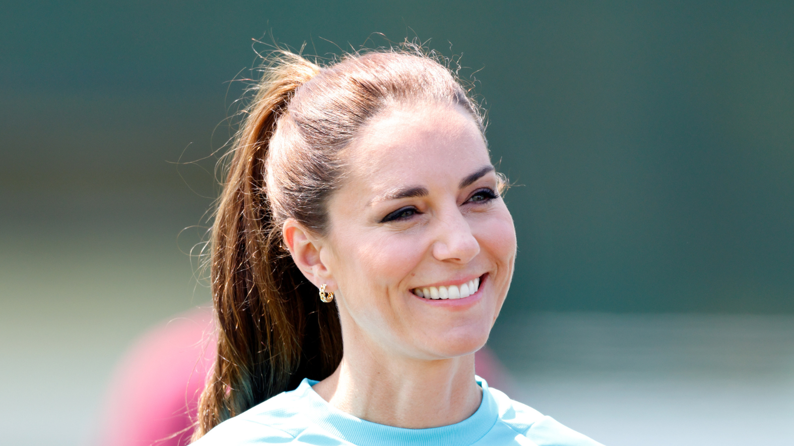 Kate Middleton's school-run hairdo reveals royal's busy mornings ...