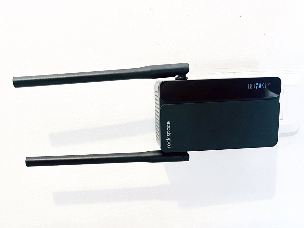 rockspace Wi-Fi 6 AX1800 Router and Extender review: Improve spotty ...