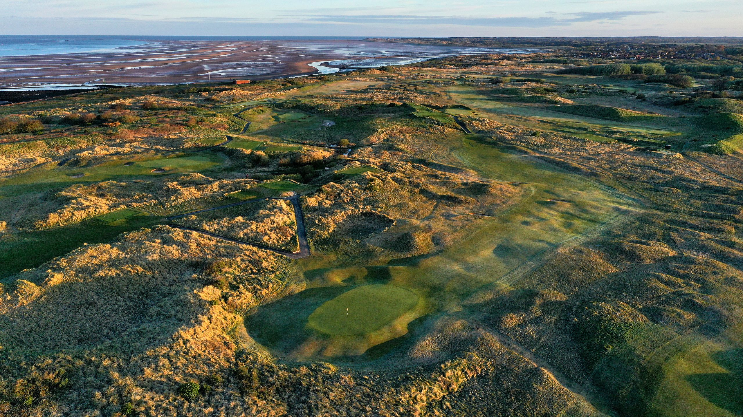 What Is A Dogleg In Golf? | Golf Monthly