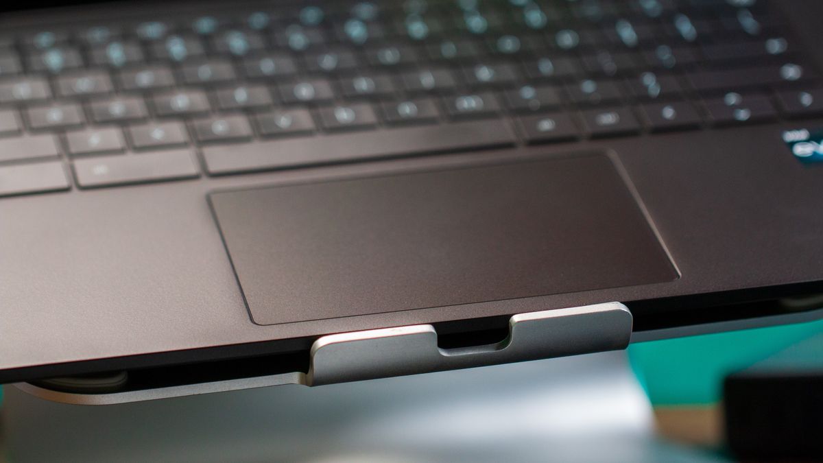 HP Dragonfly Pro Chromebook vs. HP Elite Dragonfly Chromebook: There's ...