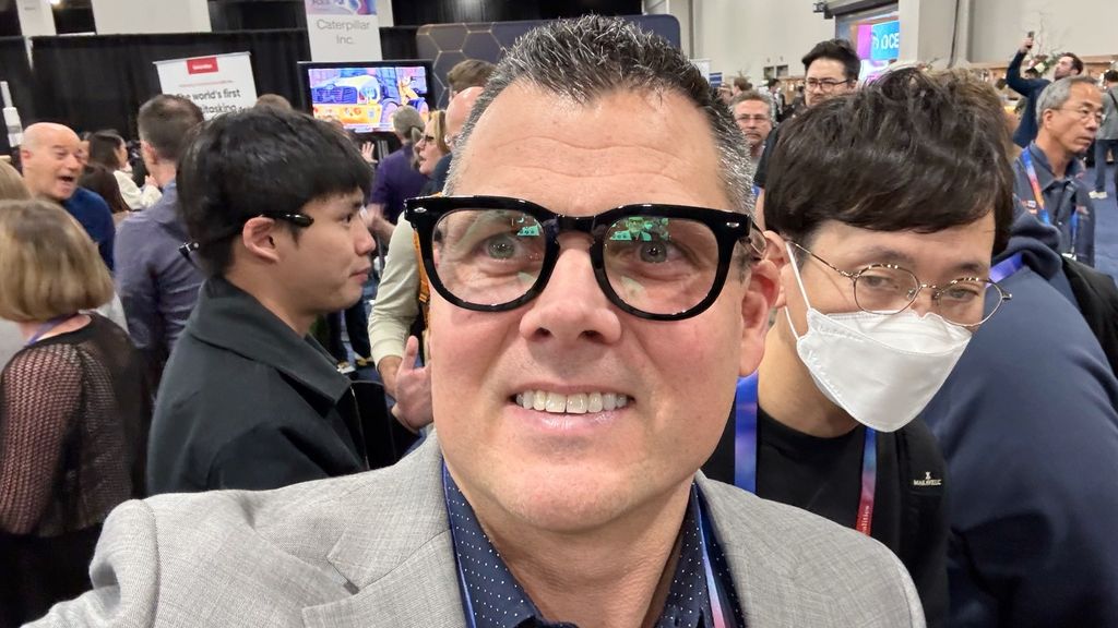 I Just Went Hands On With The Halliday Smart Glasses With An Invisible