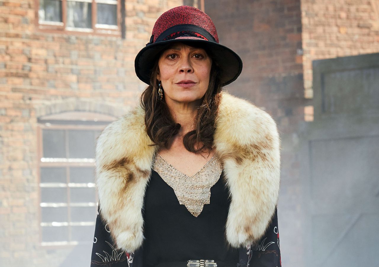How did Polly Gray die as Helen McCrory is honored by show | Woman & Home