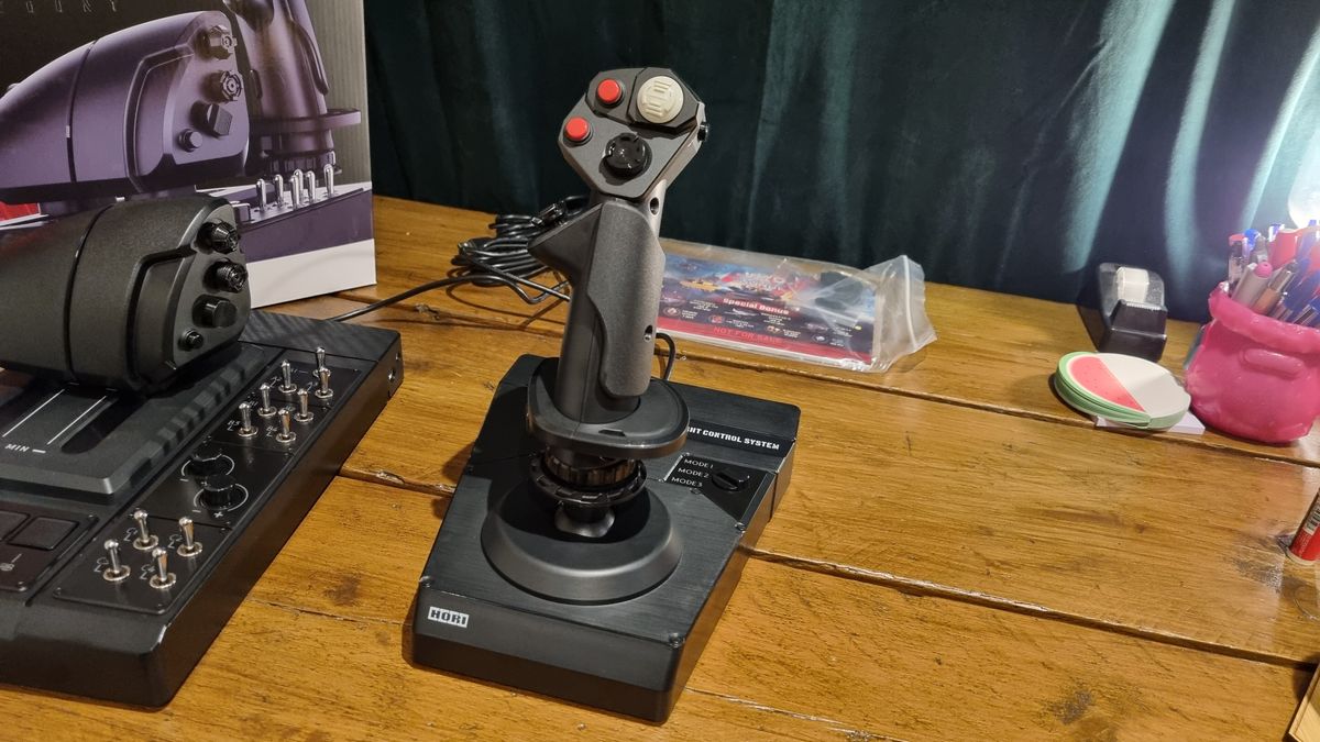 HORI HOTAS Flight Control System & Mount Review | PC Gamer