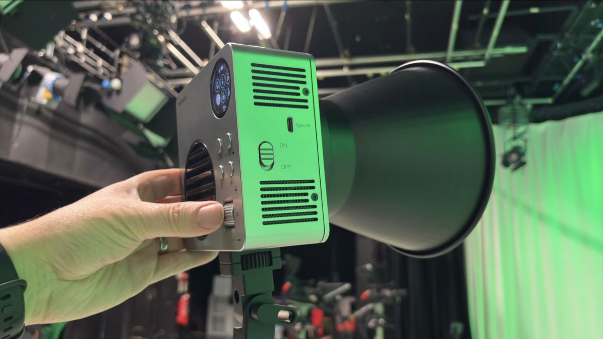 Neewer HB80C 80W RGB and bi-color LED review | Digital Camera World