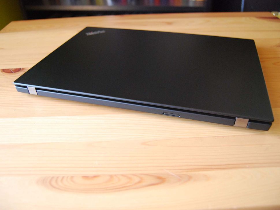 Lenovo ThinkPad X390 review: 13.3-inch business notebook for those who ...