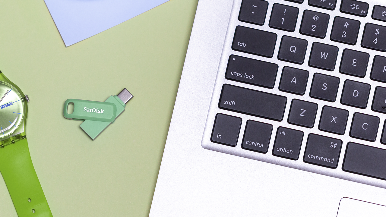 You can expand your iPhone 15 storage on the cheap with SanDisk's new ...