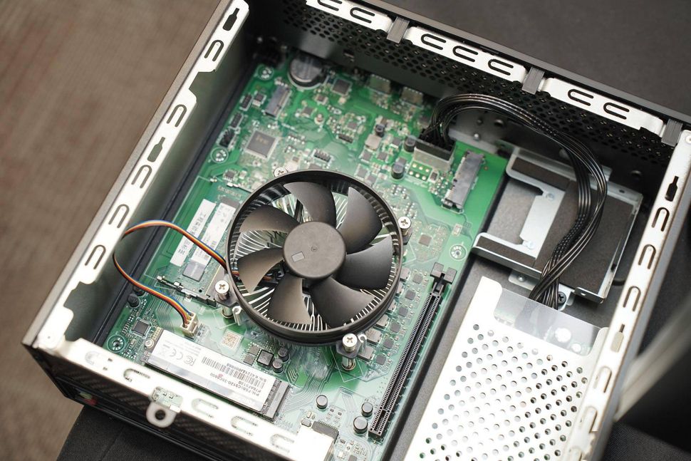 Intel and Partners Showcase 'Green PC' That's 90% Recyclable | Tom's Hardware