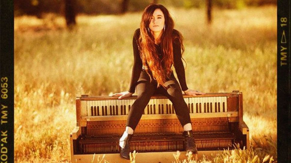 Scarlett Rabe Battle Cry Interview - Scarlett Rabe Interview | Marie Claire