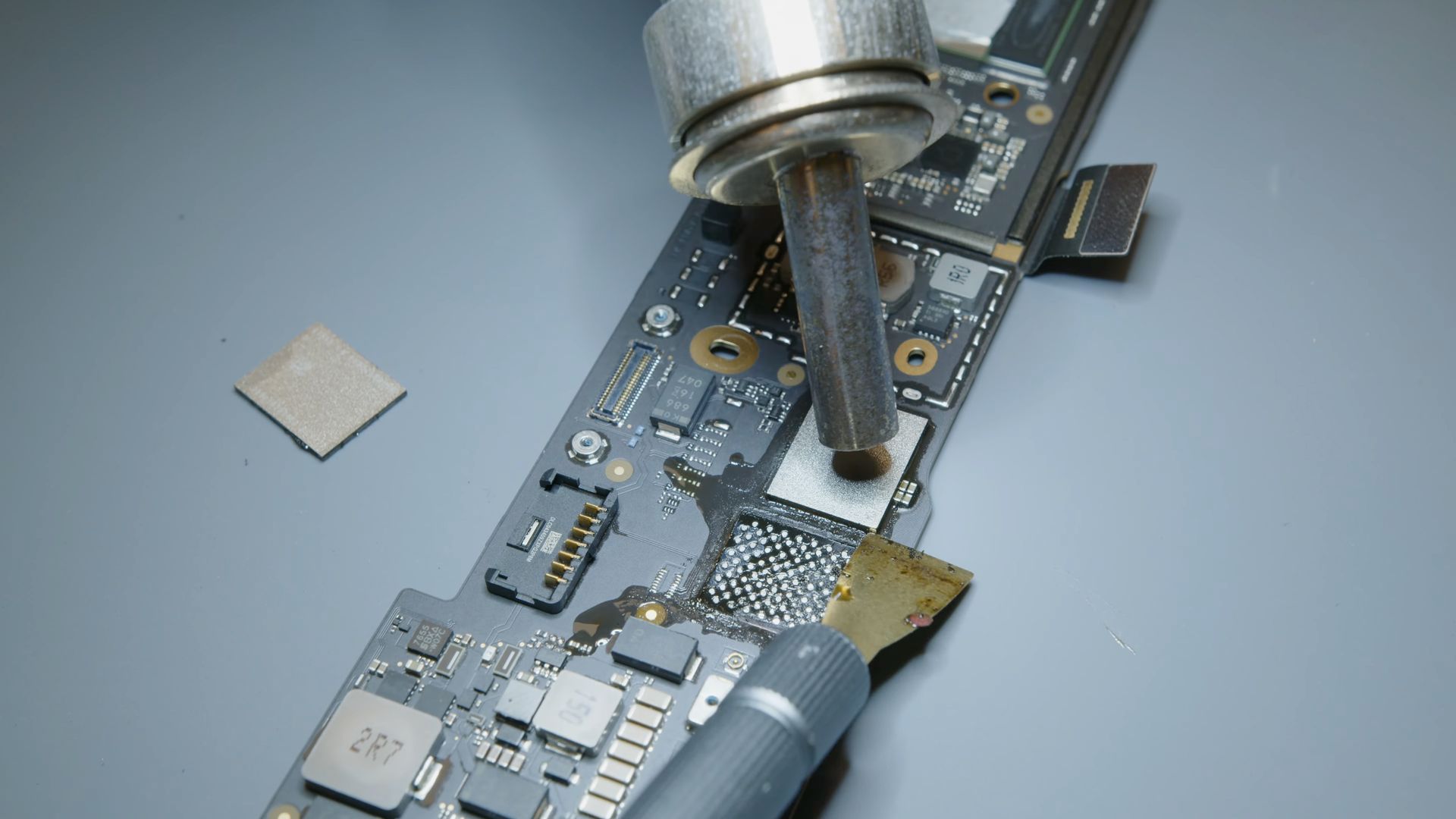 Repair shop offers MacBook M-series storage upgrades: Up to 2TB at up ...