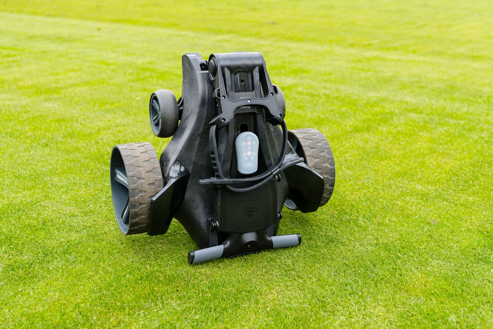 Stewart Golf Vertx Remote Trolley Review | Golf Monthly
