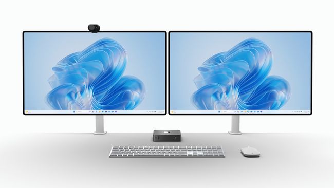 Microsoft's 'Windows 365 Link' is a mini desktop PC that only runs ...