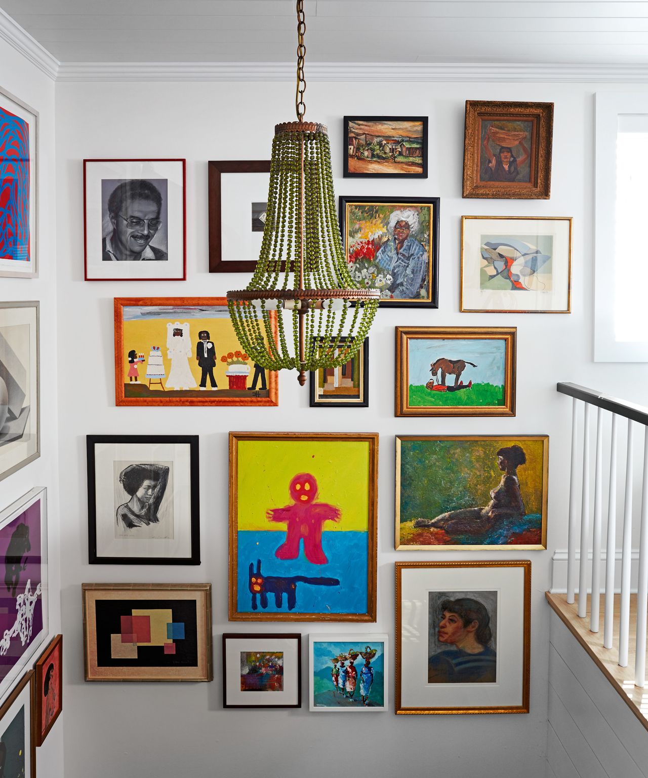 How to clean artwork: expert tips to avoid damage | Homes and Gardens