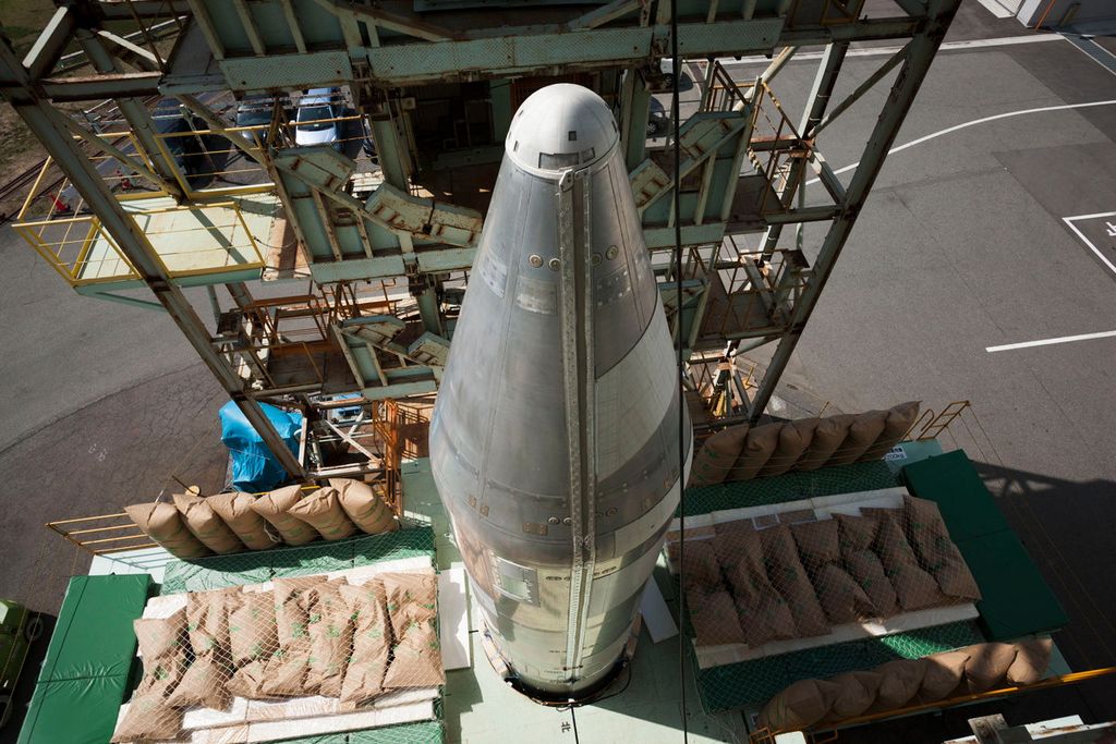 Photos: Japan's Epsilon Rocket, a Smart Booster for Space Launches | Space