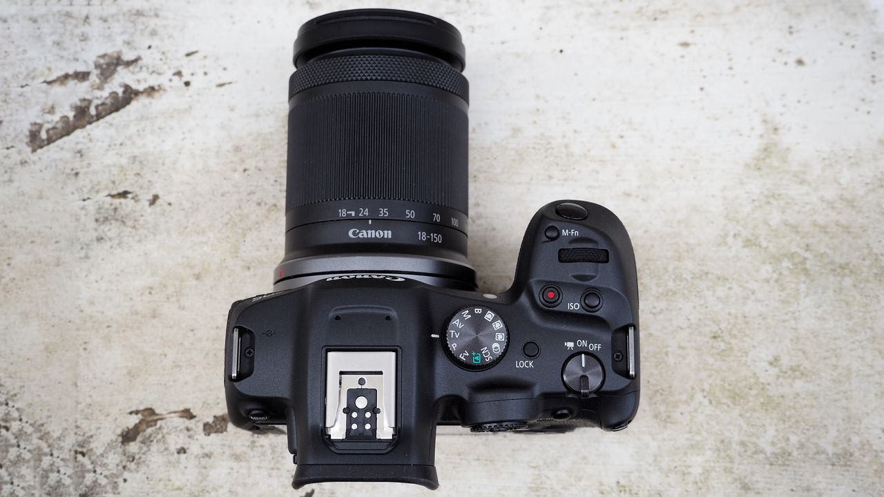 Canon EOS R7 review | T3