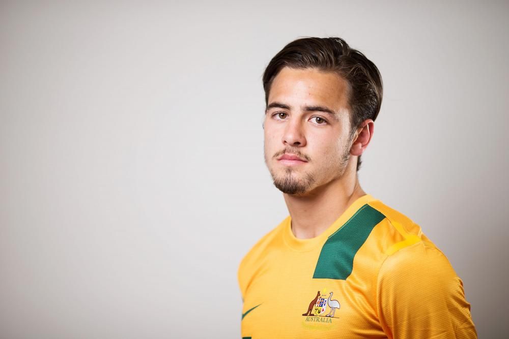 Williams signs new two-year Fulham contract | FourFourTwo