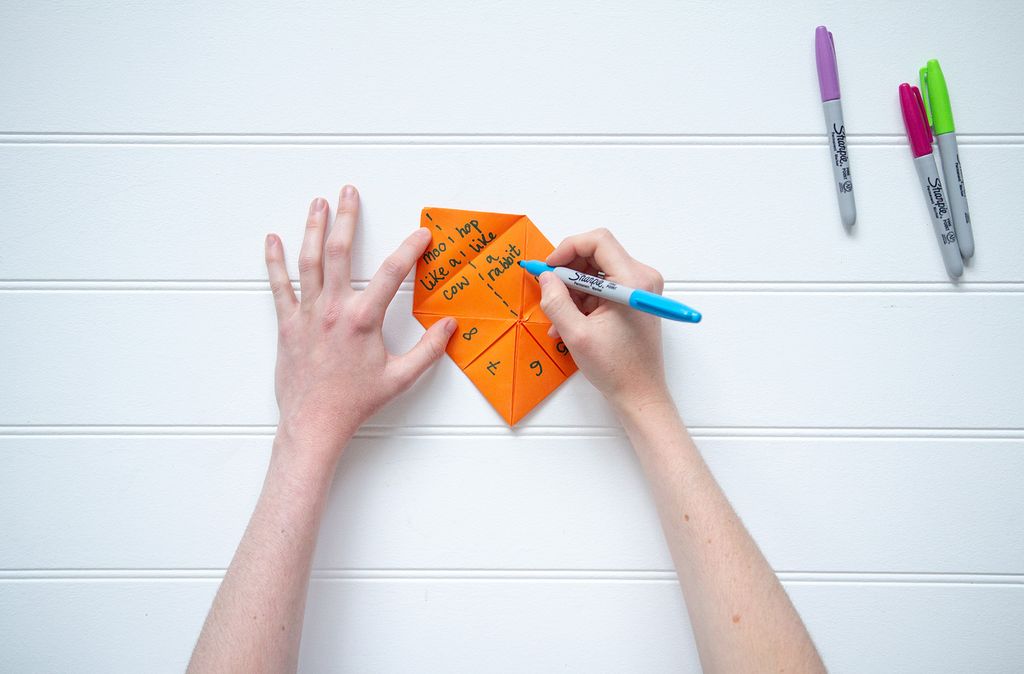 Here's how to make a chatterbox with our step by step guide | GoodtoKnow