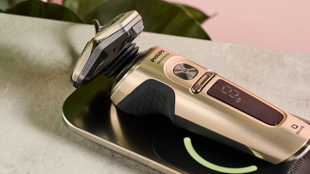 Philips Shaver S9000 Prestige review: a premium electric shaver that ...