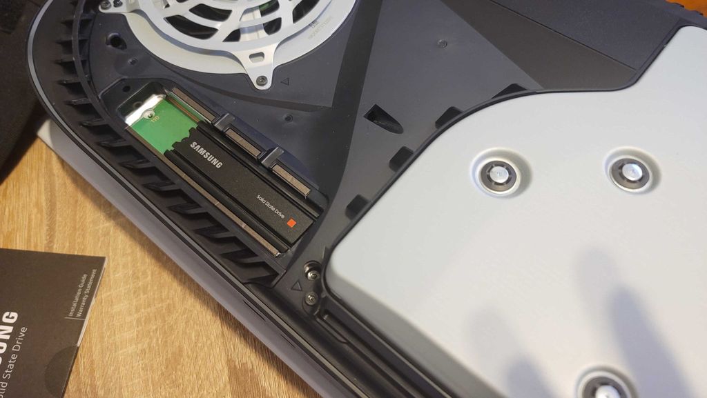 Now that the best SSD is available with a heatsink I might actually use ...