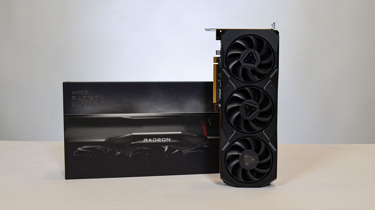 AMD Radeon RX 7900 XT review: sitting in its big brother's shadow ...
