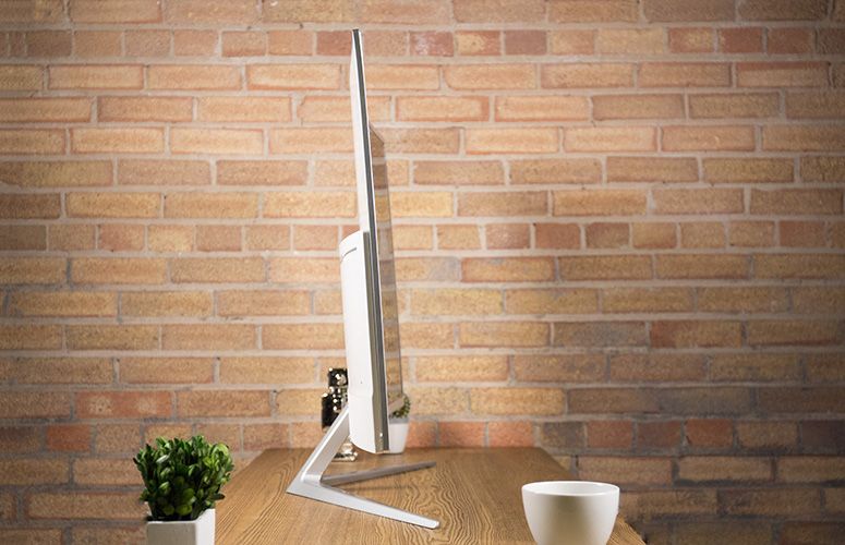 AOC 40-inch 4K Monitor (C4008VU8) - Full Review and Benchmarks | Laptop Mag