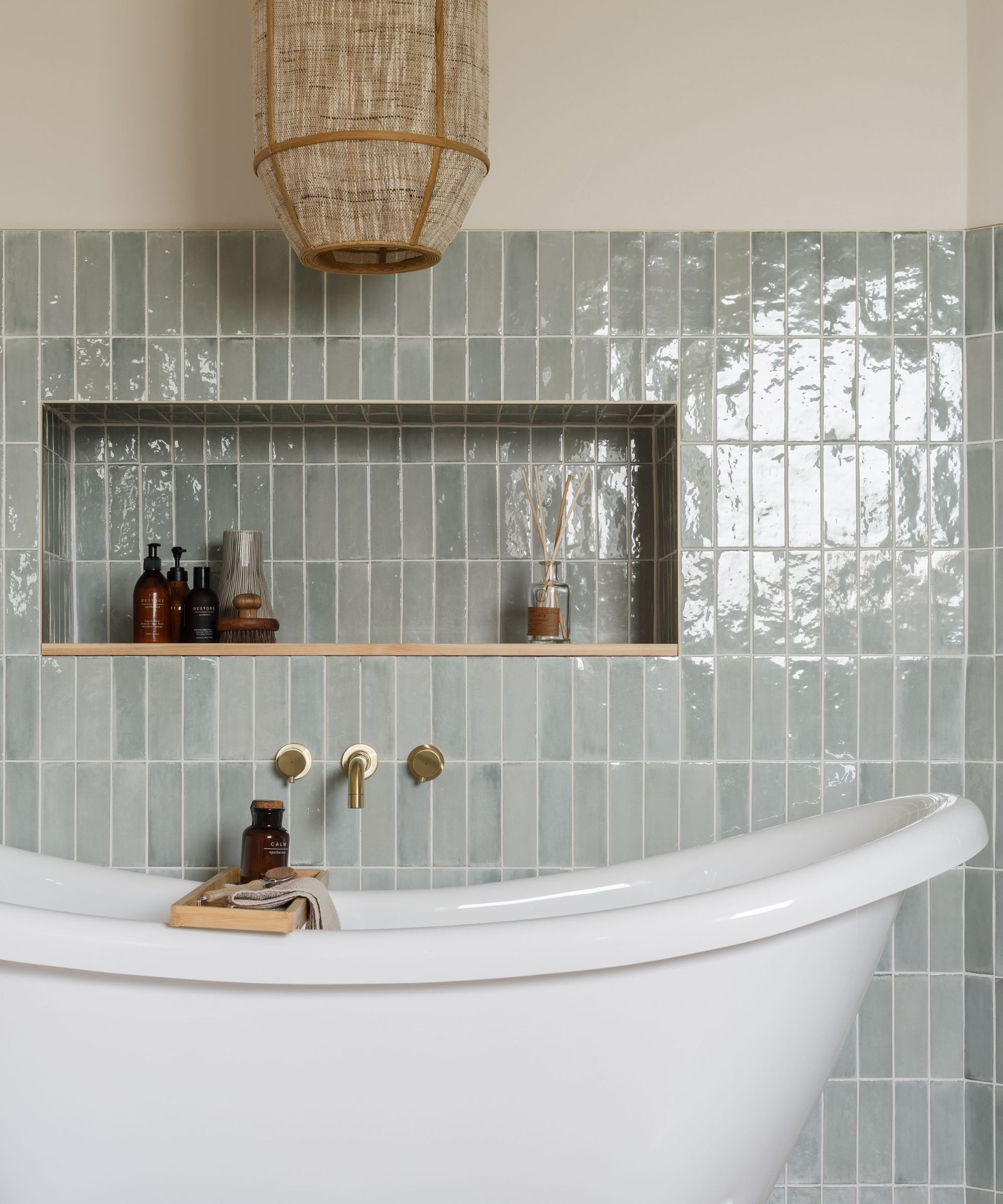 10 small en suite bathroom ideas. Stylish solutions for a small space ...