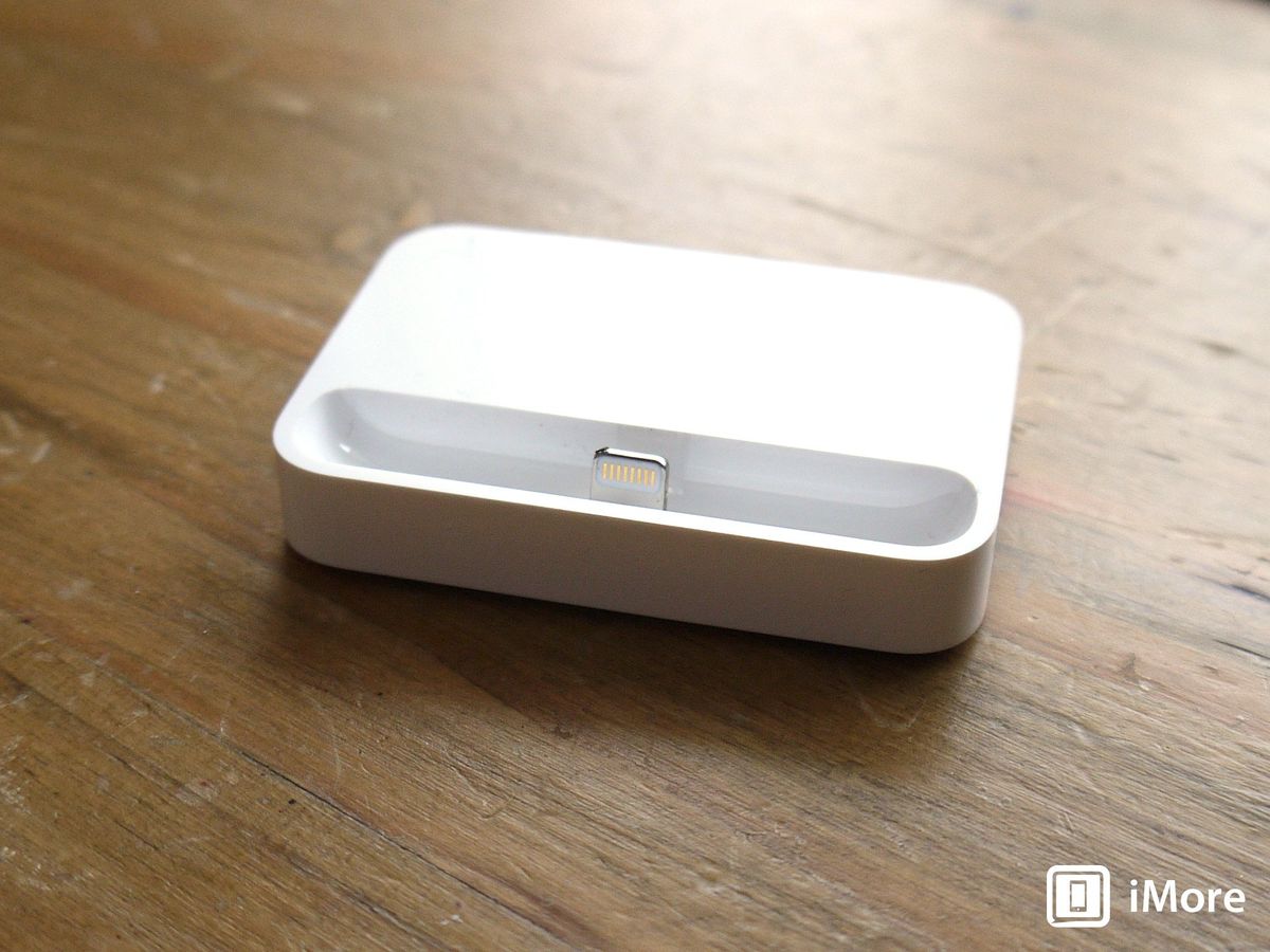Hands on with the Apple iPhone 5c dock | iMore