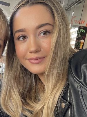 This Brownstone is a Lesson in How to Enhance Natural Light | Livingetc